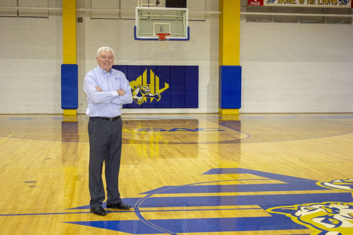 Former AD David Riggins Dies at 71 - Mars Hill University
